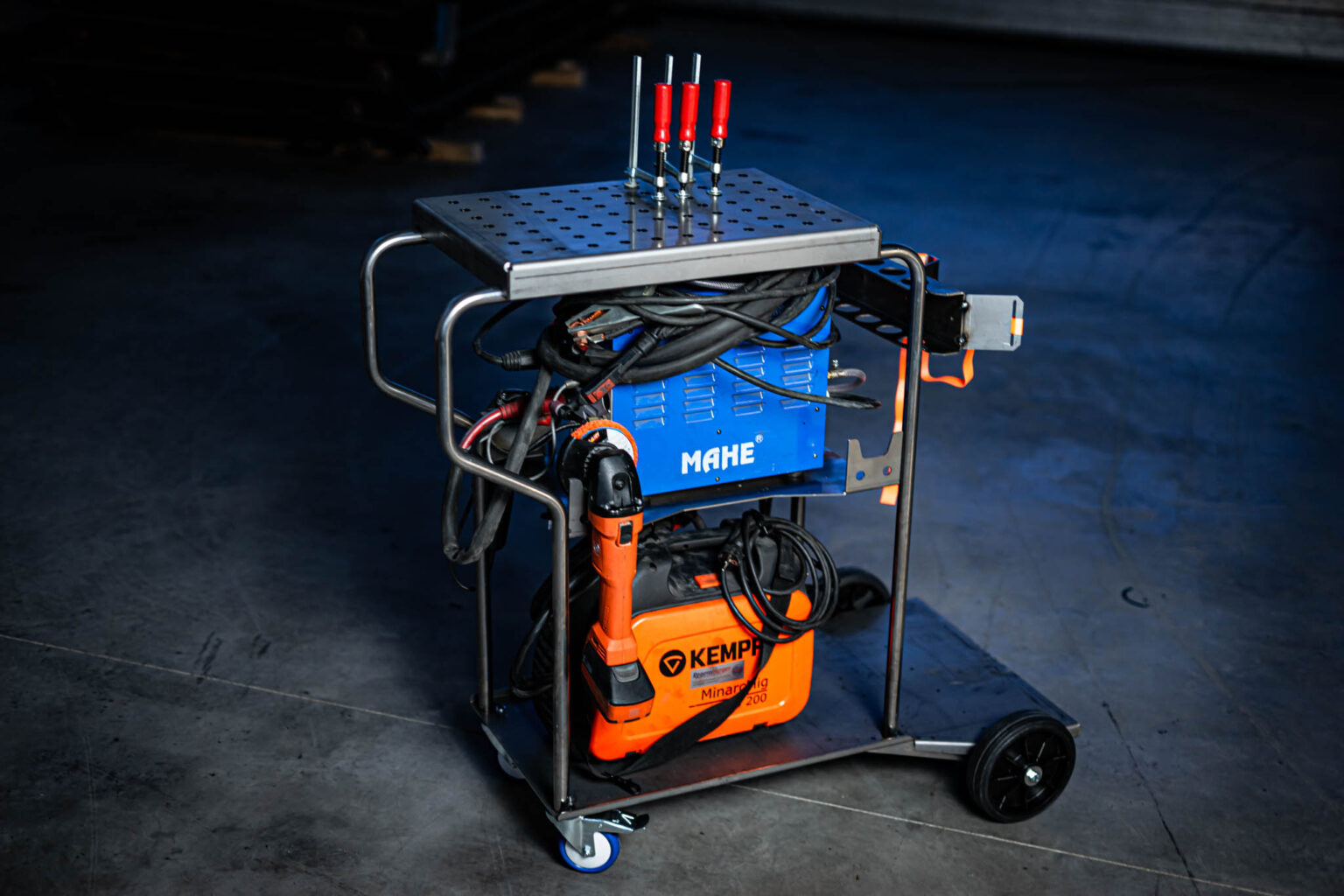 German Welding Tools: Hochwertige Schweißtische & Zubehör